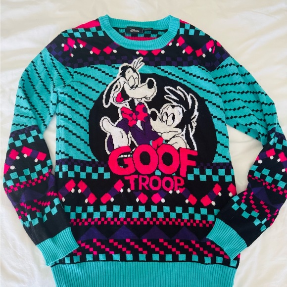 Disney | Sweaters | Disney Goof Troop Sweater Max And Goofy Sweater ...